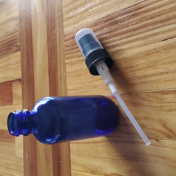 Kitchen | 2 Oz Cobalt Blue Spray Bottle | Poshmark
